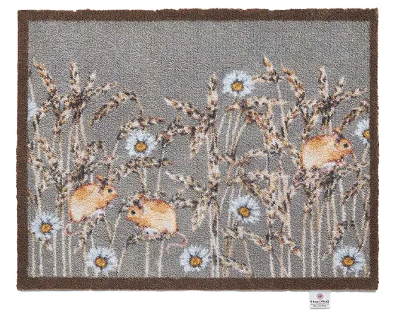 Hug Rug Country Field Mice 1 65cm x 85cm - Hanleys of Cork